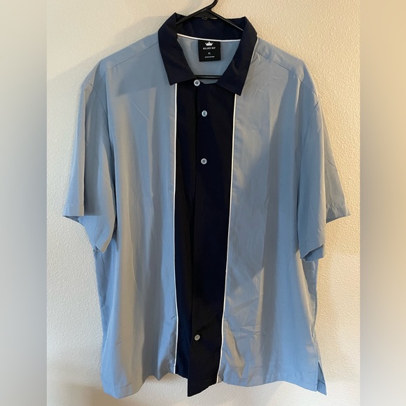 Milano | Shirts | Milano Casual Button Up Navy Columbia Blue | Poshmark